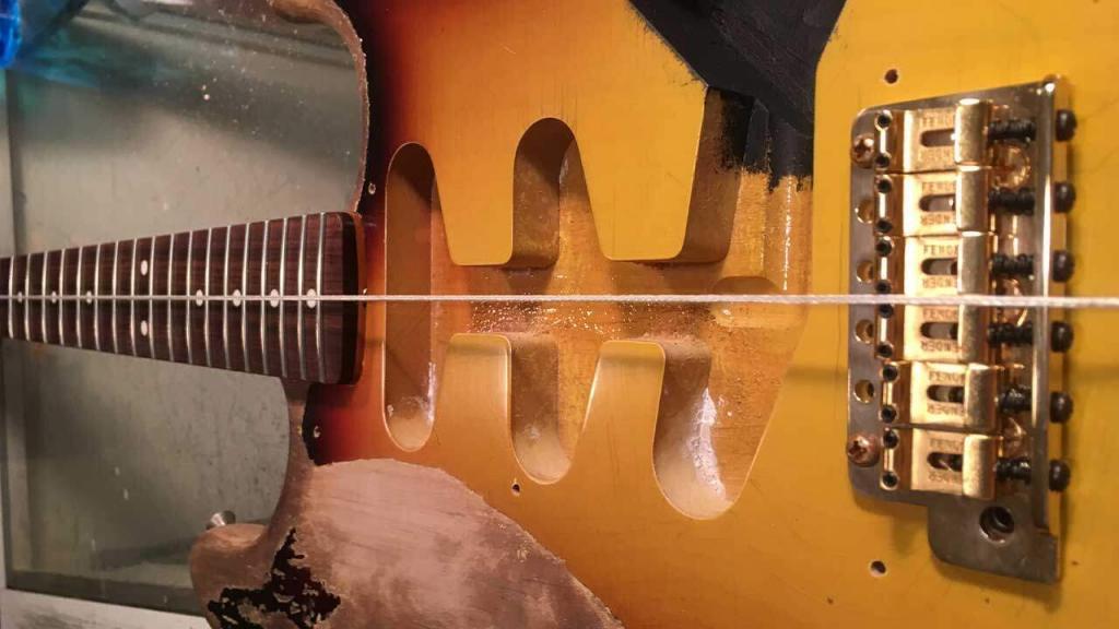 Build a Stevie Ray Vaughan Number One Strat!